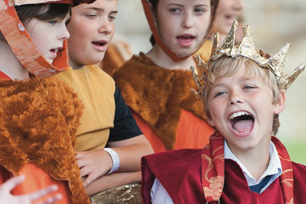 Opera Brava - The Lion, The Witch and the Wardrobe children's opera ...